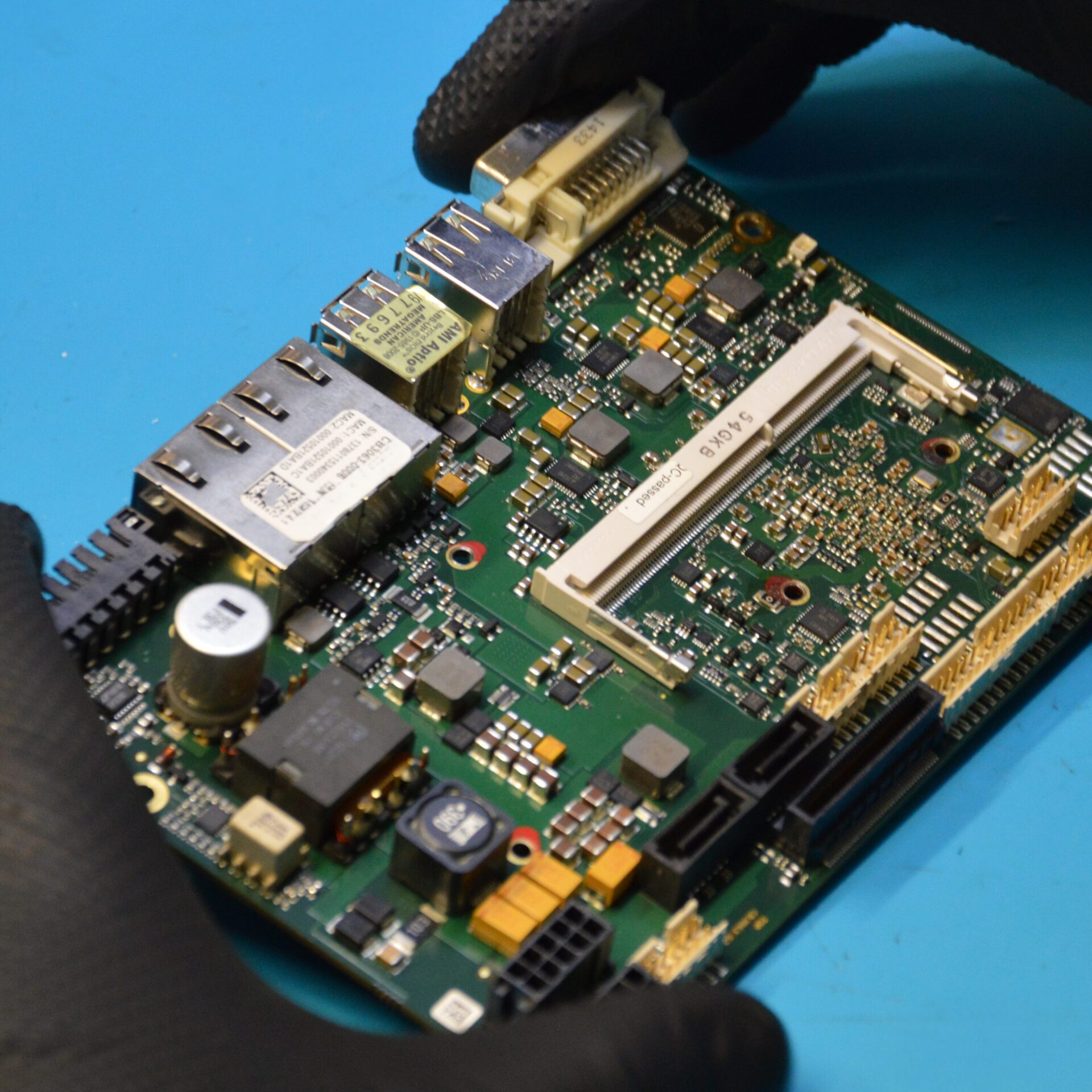 Condensateur dans l'automatisation industrielle - types, diagnostics